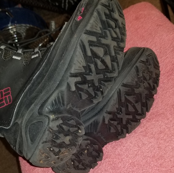Columbia | Shoes | Euc Kids Awesome Columbia Boots | Poshmark